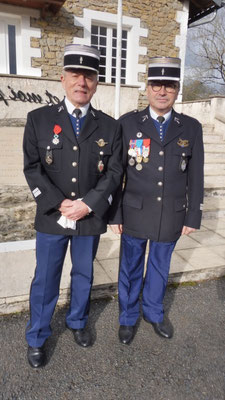19 décembre: Remise des insignes de Chevalier de la Légion d'Honneur au ...