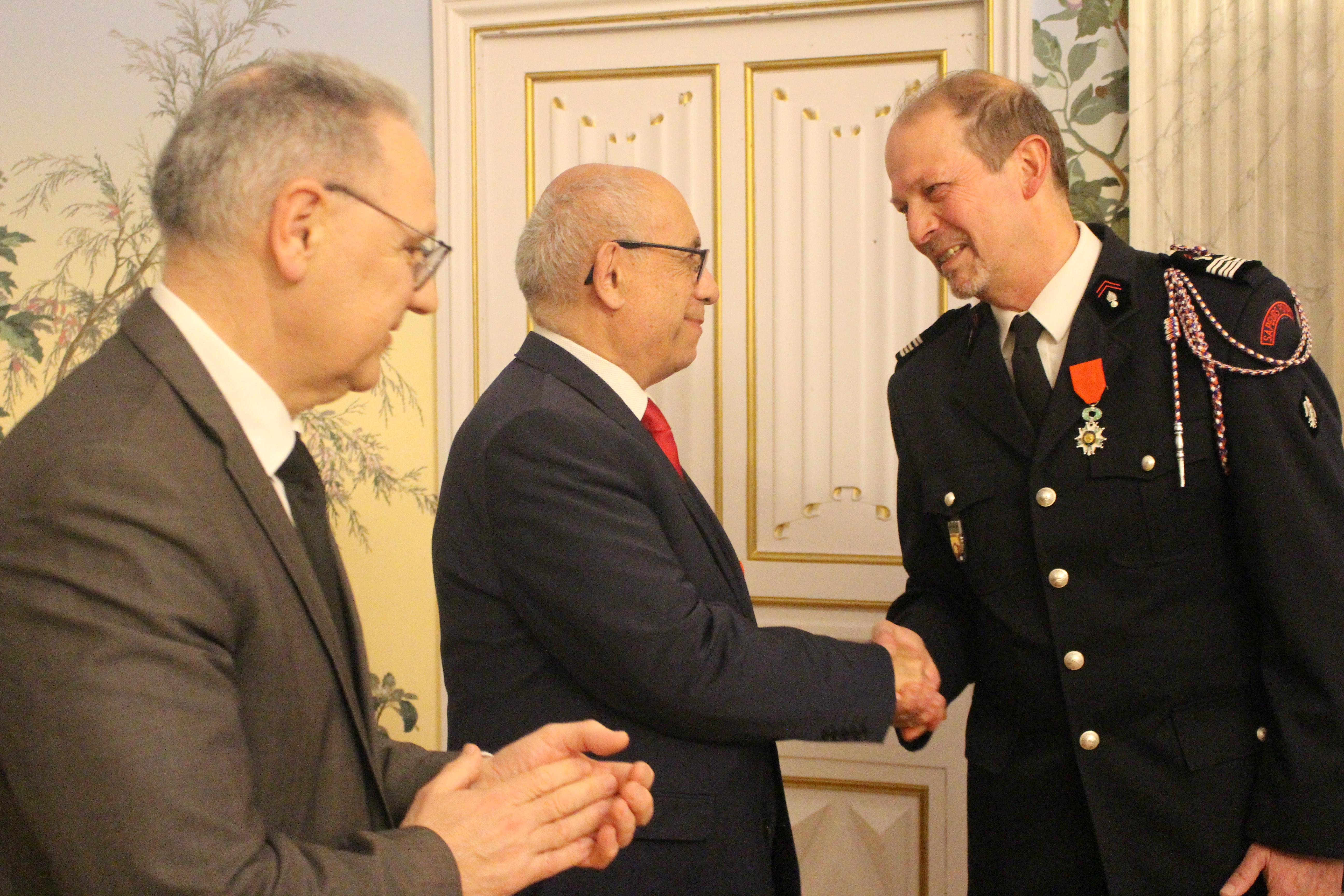 Le colonel hors classe Jean-Jacques BODELLE chevalier de la Légion d ...