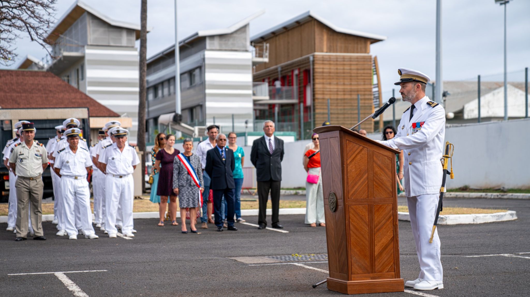 Passation de commandement à la Base Navale du Port des Galets